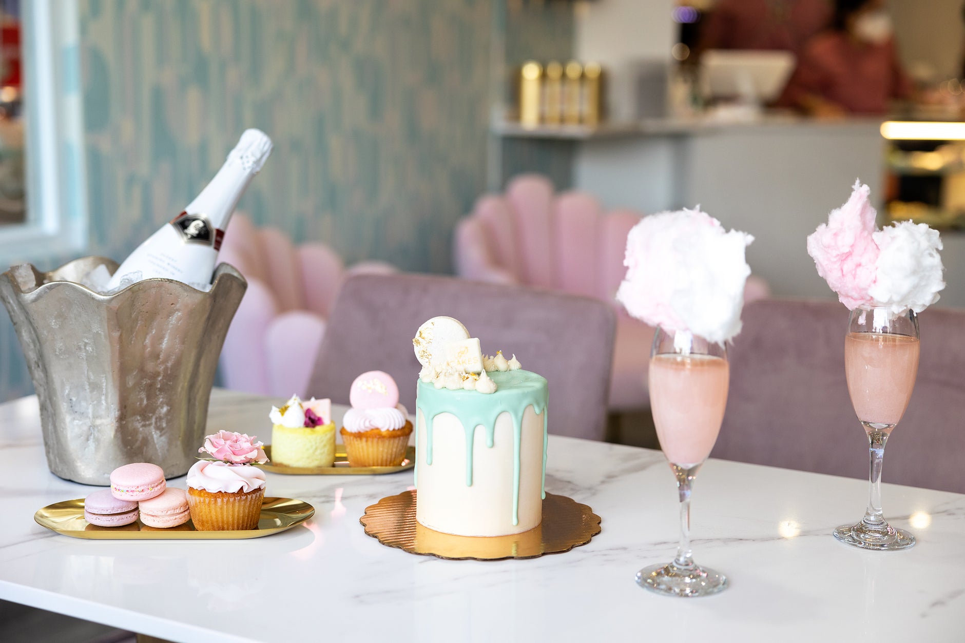 Signature Cakes – GD Cakes