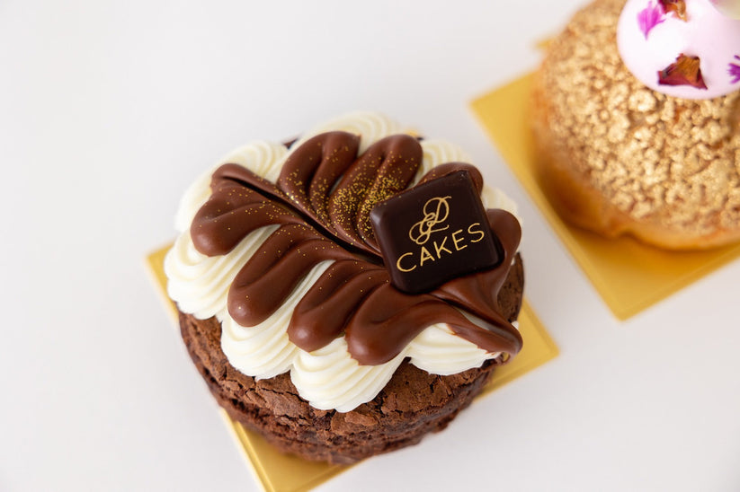 Signature Dessert Box – GD Cakes